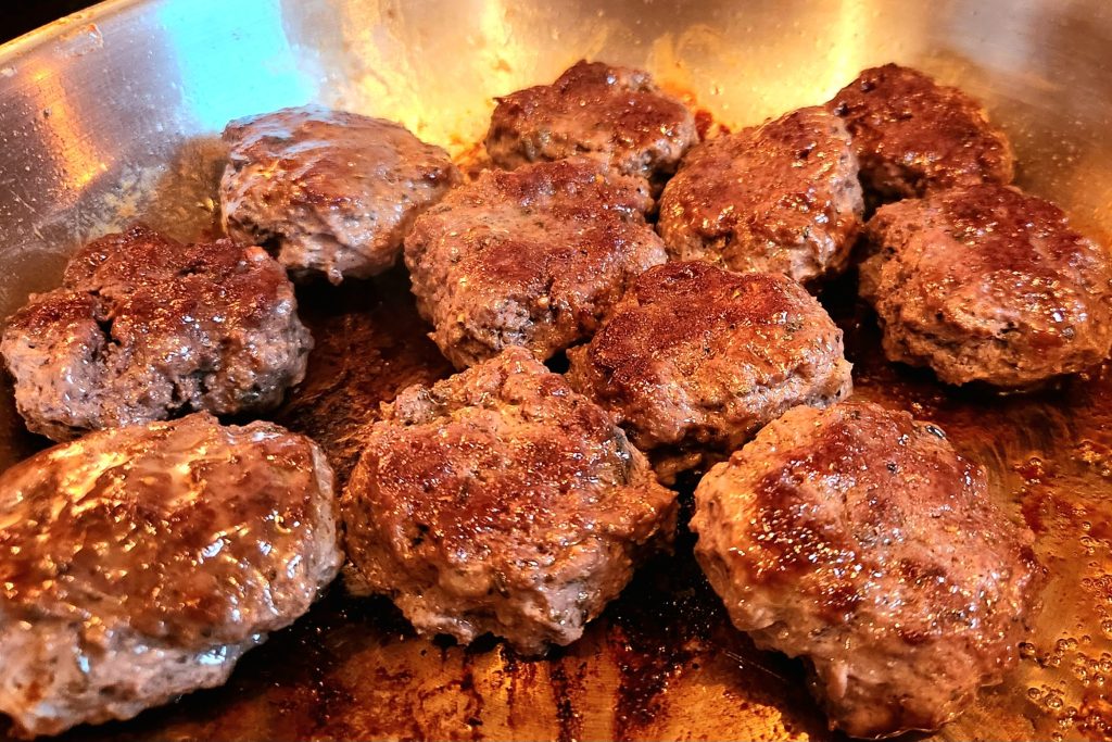 Elk Sausage Recipe: How to Make Elk Breakfast Sausage