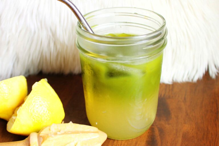 Iced Matcha Lemonade Recipe (Easy & Refreshing)